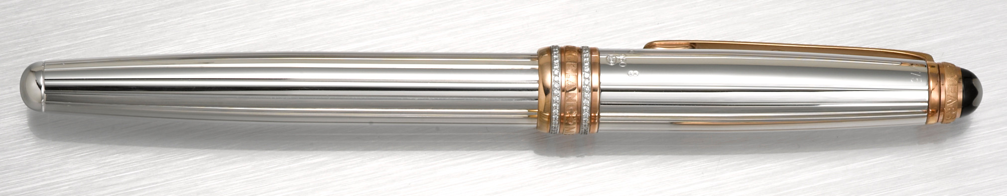 Bonhams : MONTBLANC Meisterstück Solitaire 163 White Gold & Diamond ...