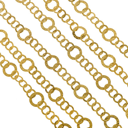 Bonhams : A collection of three 14K gold circular link chains