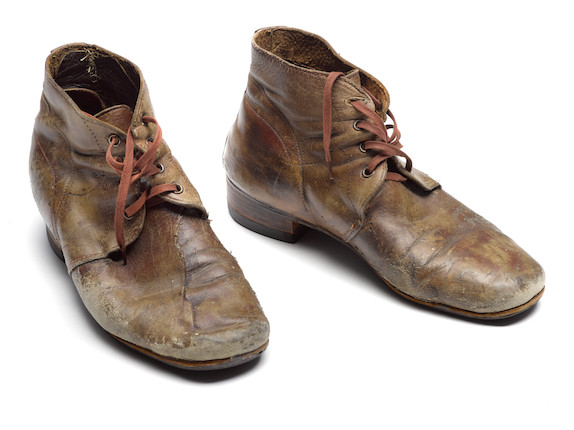 Bonhams : THE ICONIC COLUMBO RAINCOAT AND SHOES WORN BY PETER FALK AND ...