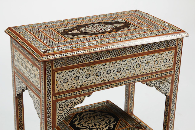 Bonhams : A LEVANTINE STYLE SIMULATED BONE AND SHELL INLAID DRESSING TABLE