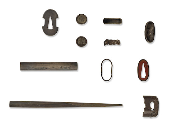 Bonhams : IWAMA NAOYOSHI (DIED CIRCA 1825) A Shakudō (Copper-Gold Alloy ...