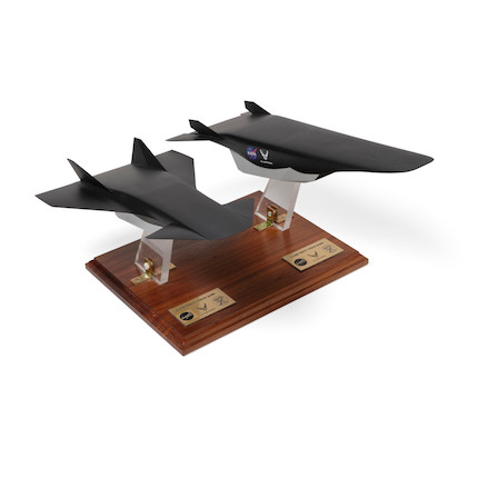 Bonhams : NASA X-43 SCRAMJET CONCEPTS PRESENTATION MODEL GROUP. 4 ...