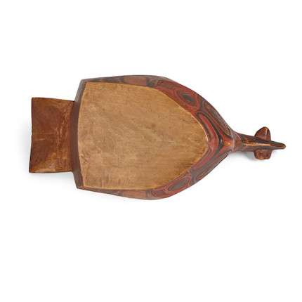 Bonhams : A Haida or Heiltsuk (Bella Bella) raven effigy dish