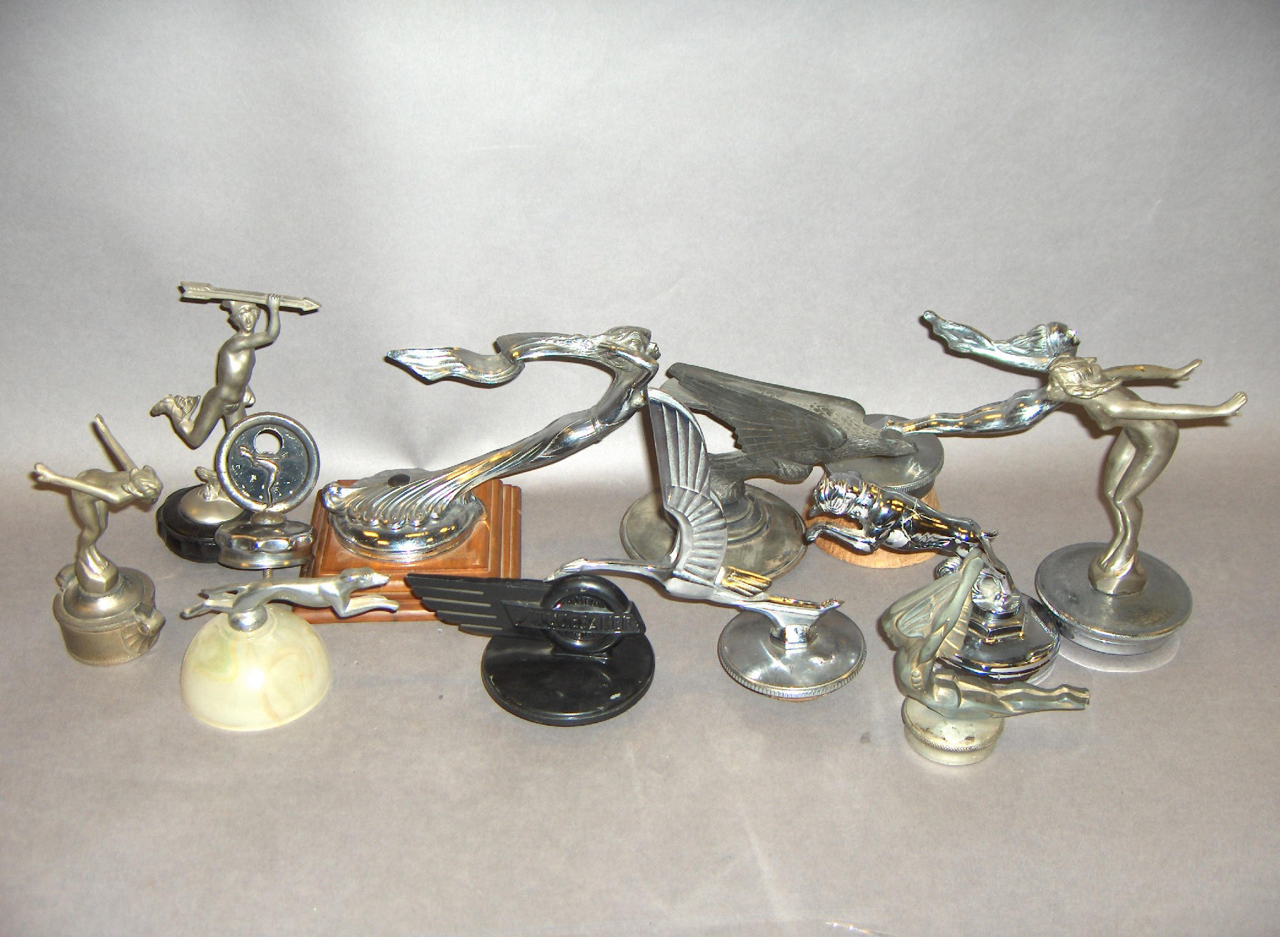 Bonhams Cars A Collection Of Twelve Assorted Mascots