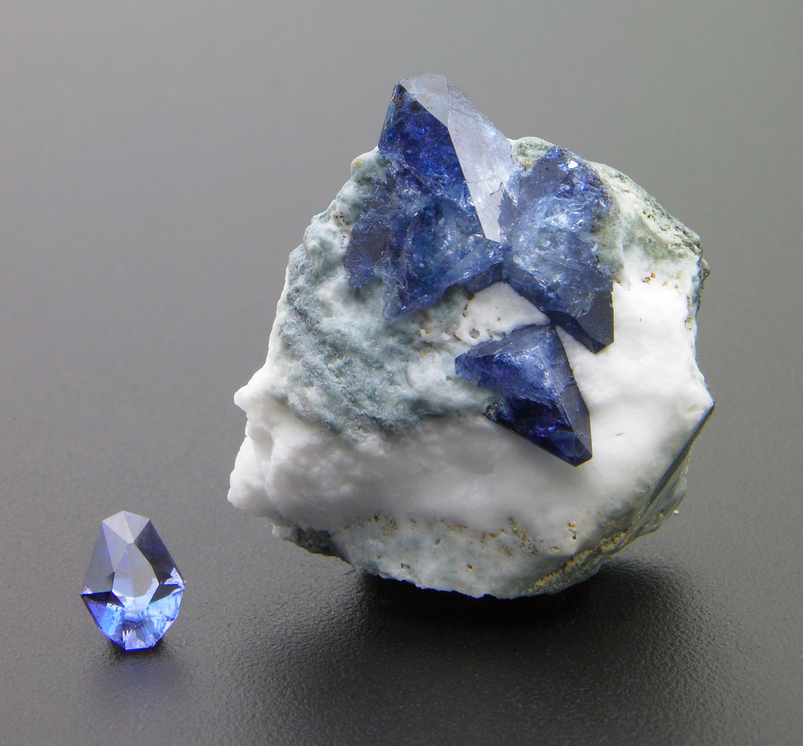 Benitoite