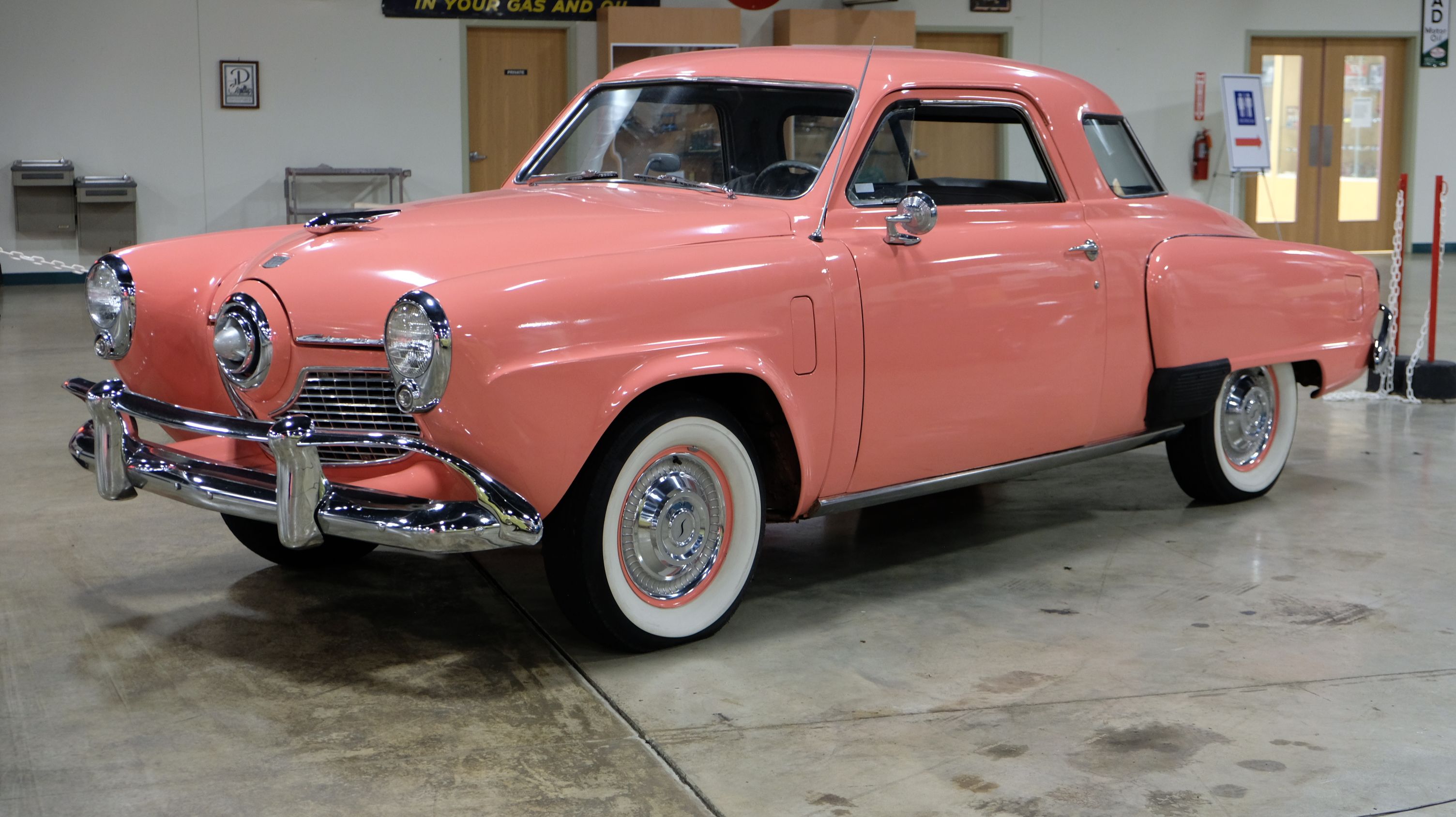 1951 Studebaker Champion Starlight Coupe 1952 Studebaker Champion