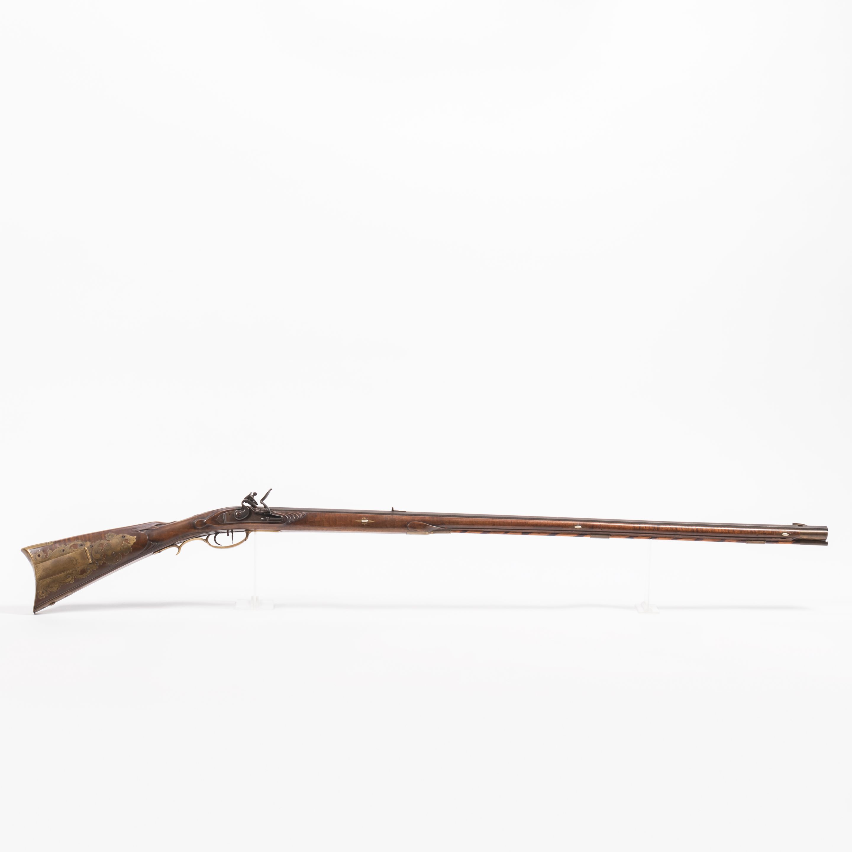 Bonhams Skinner : Reproduction Flintlock Long Rifle
