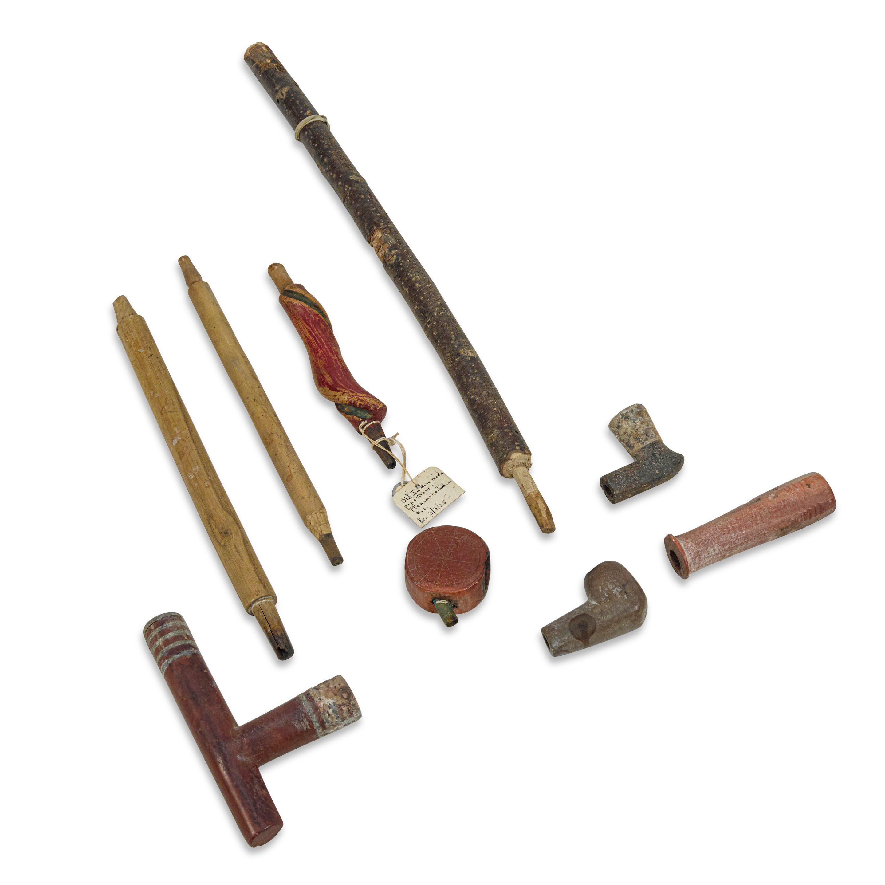 Bonhams : A collection of Great Lakes and Plains pipe bowls and stems