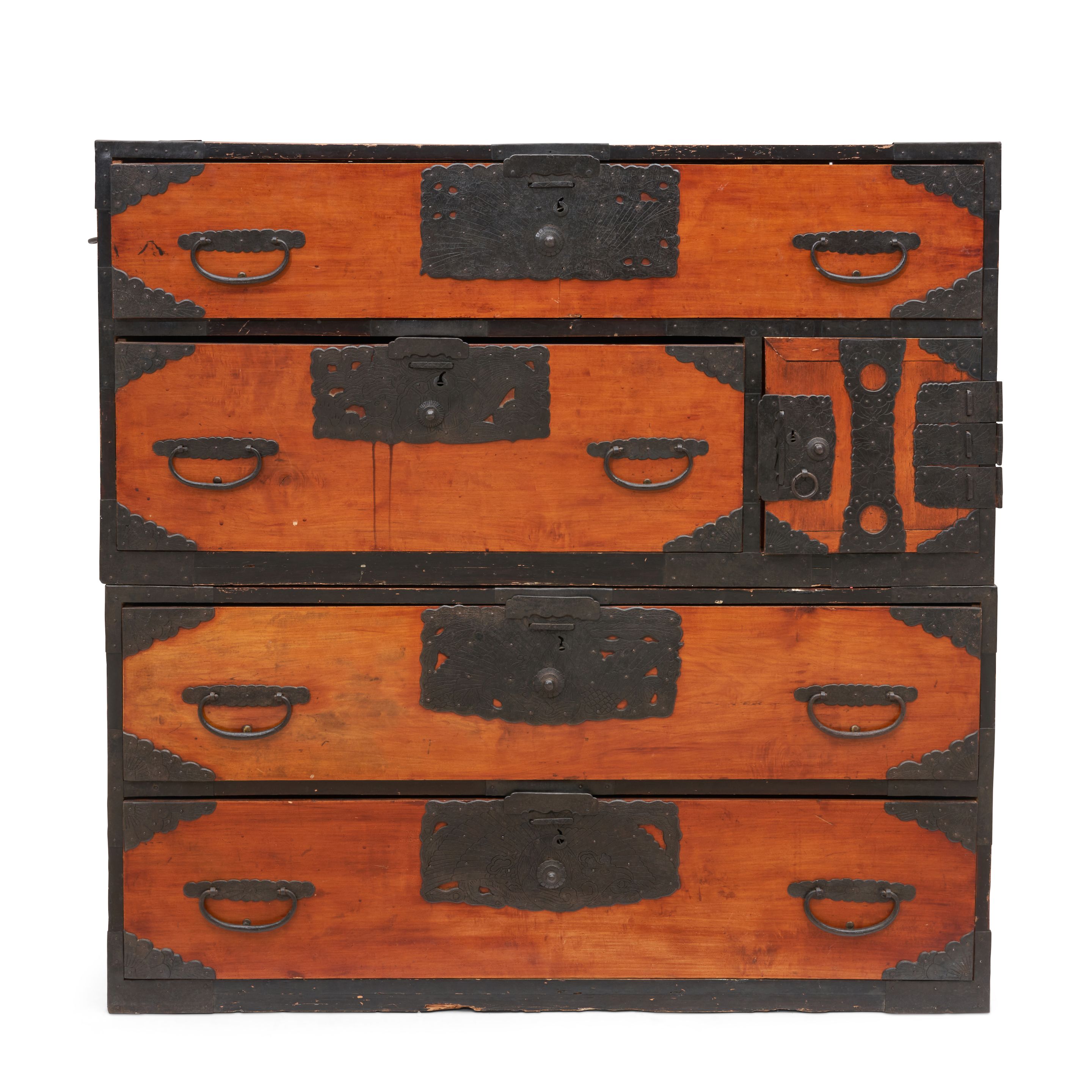 Bonhams Skinner : Keyaki Two-part Stacked Tansu Chest