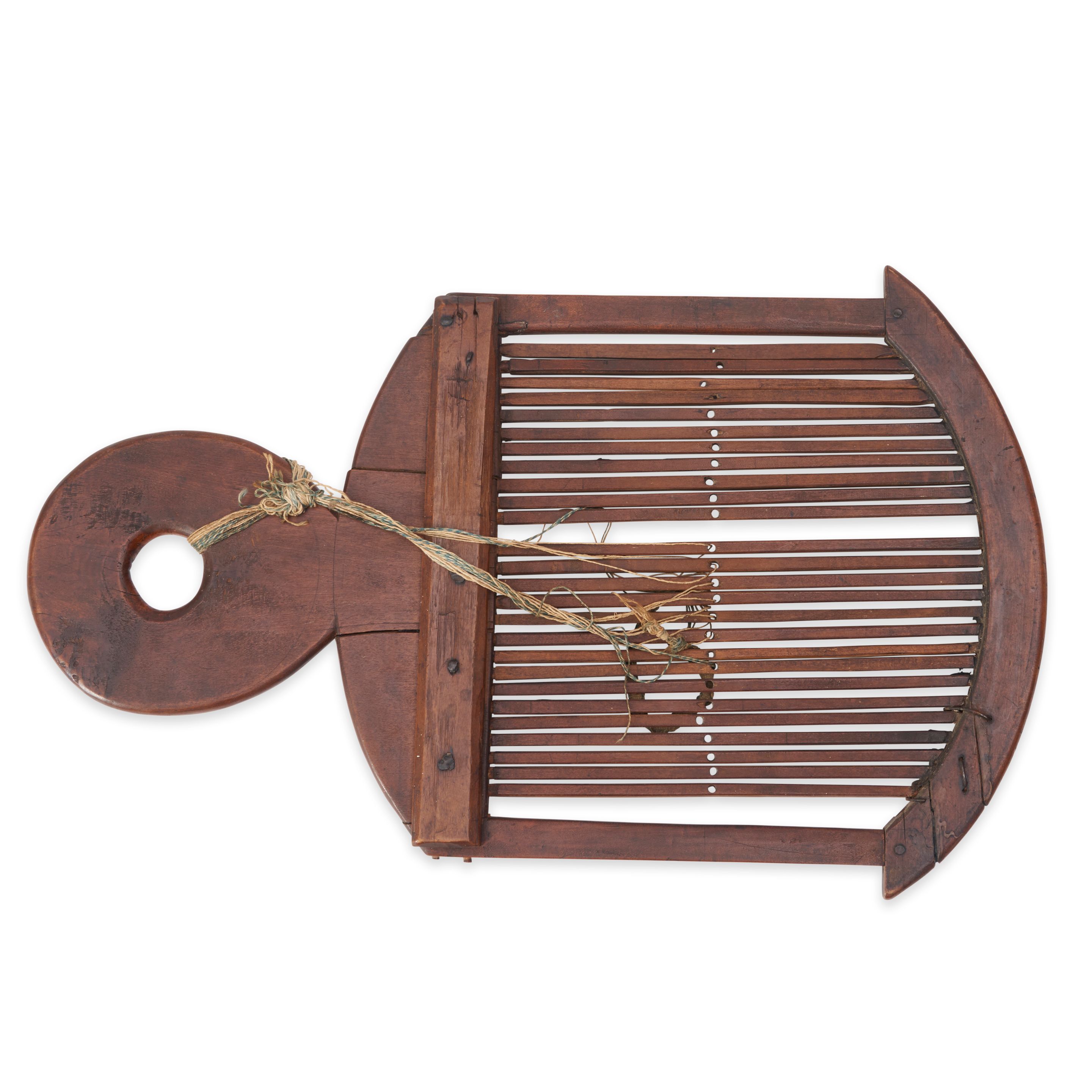 Bonhams Skinner : Hanging Tape Loom, America, 18th/19th century.