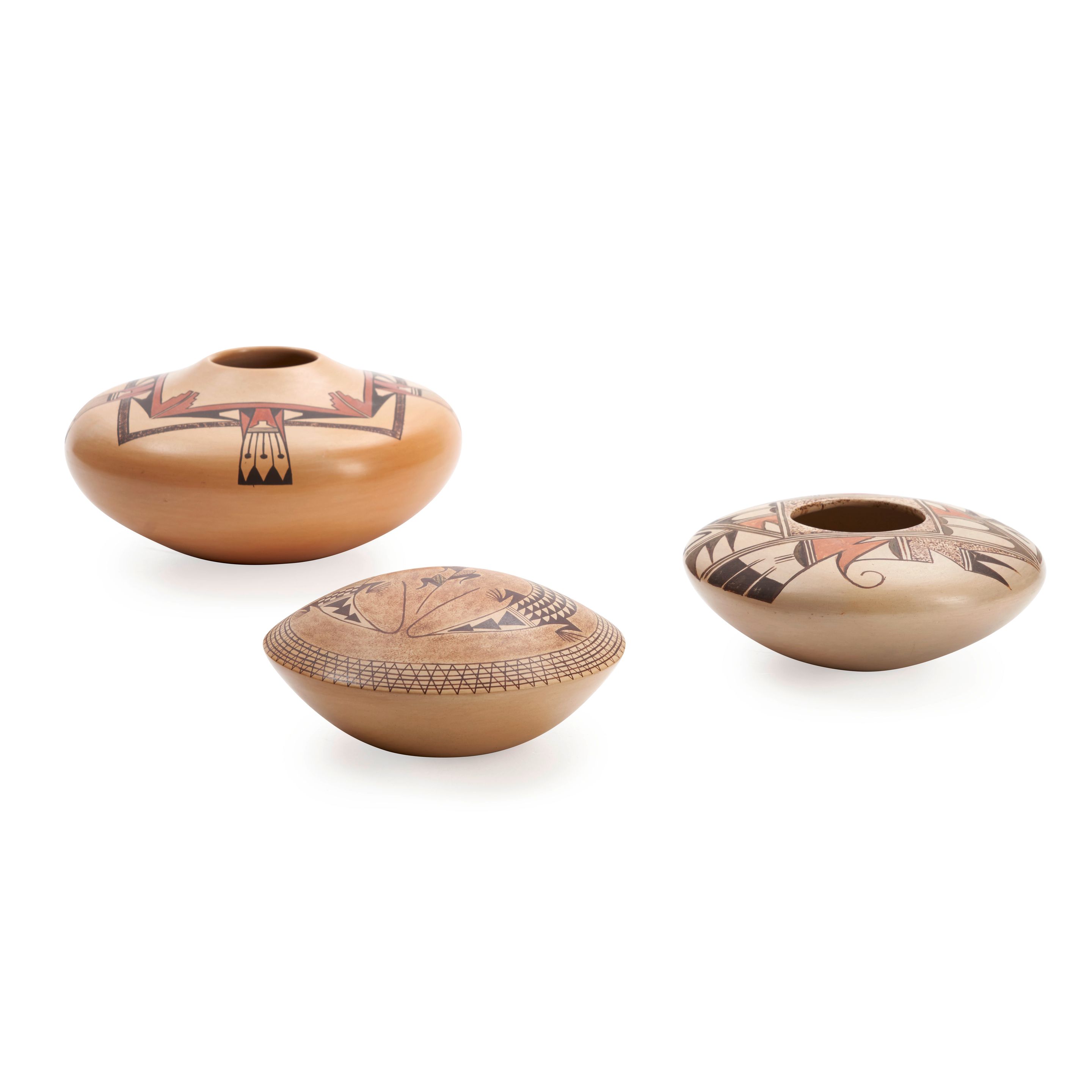 Bonhams Skinner : Three Hopi polychrome jars ht. 3 1/2, wd. 6 3/4, ht. 2, wd. 5 1/2, and ht. 2 ...