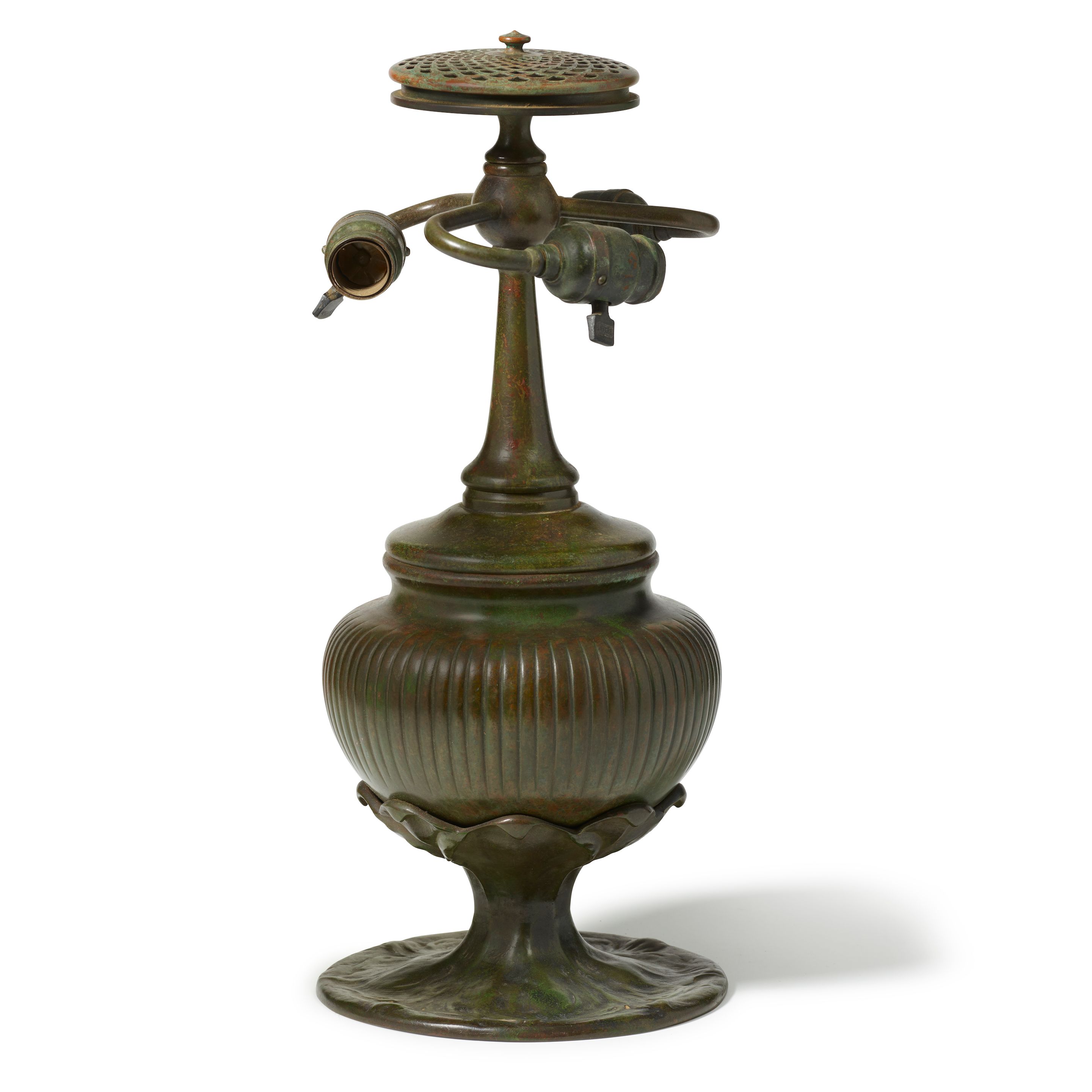 Bonhams : TIFFANY STUDIOS (1899-1930) Table Lamp Basecirca ...