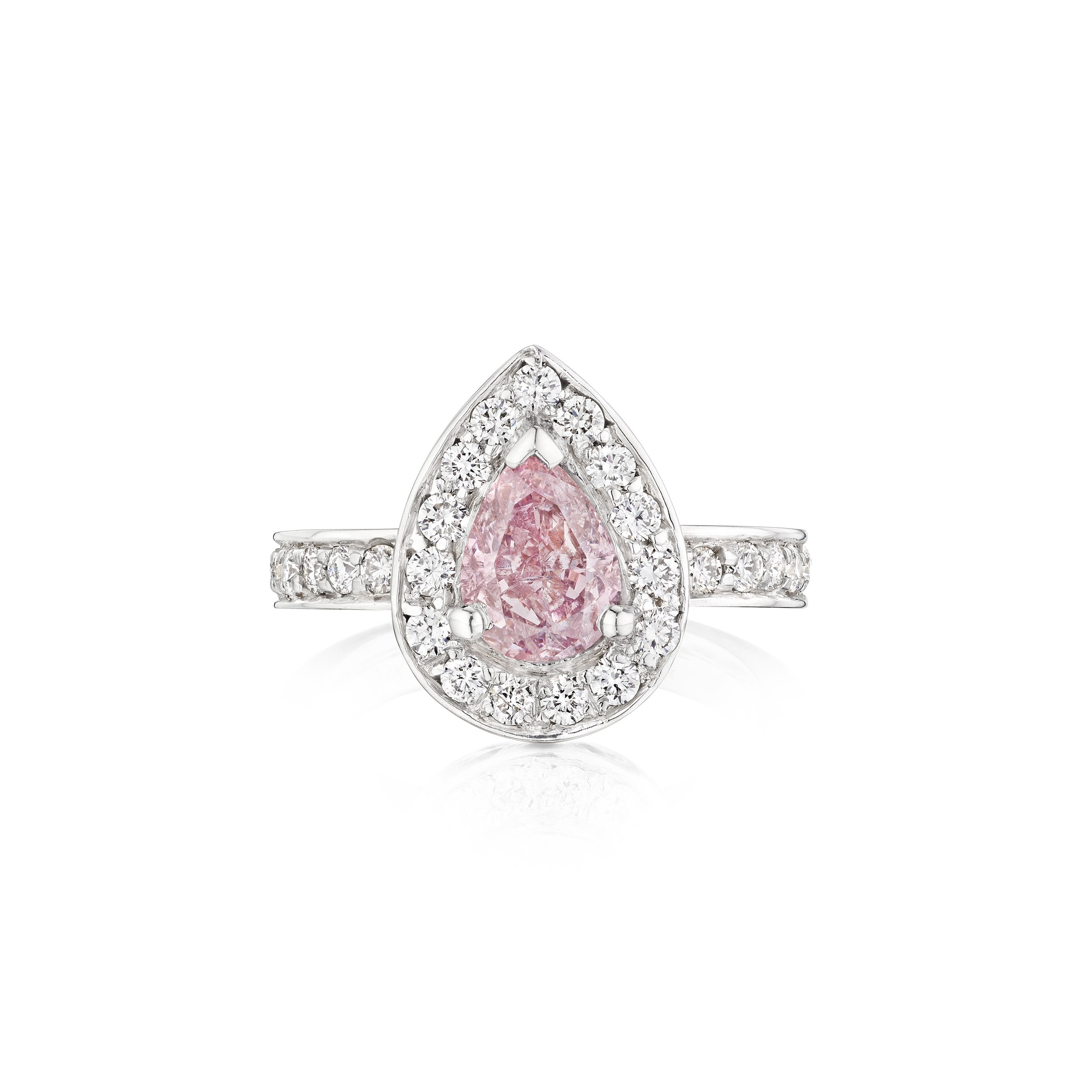 Bonhams : A FANCY PURPLE-PINK DIAMOND RING