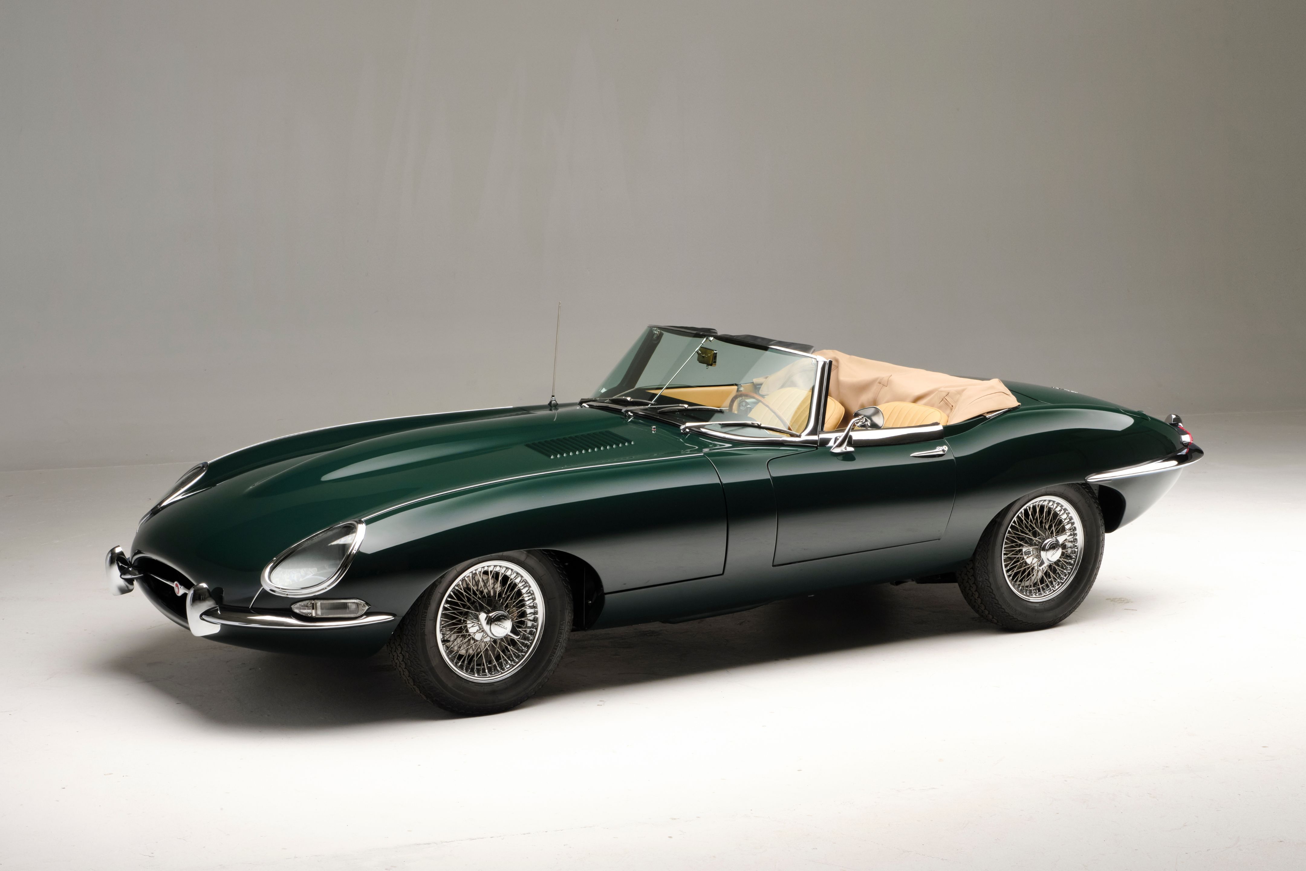 Bonhams Cars : 1967 Jaguar E-Type Series 1½ Open Two-Seater Chassis no ...