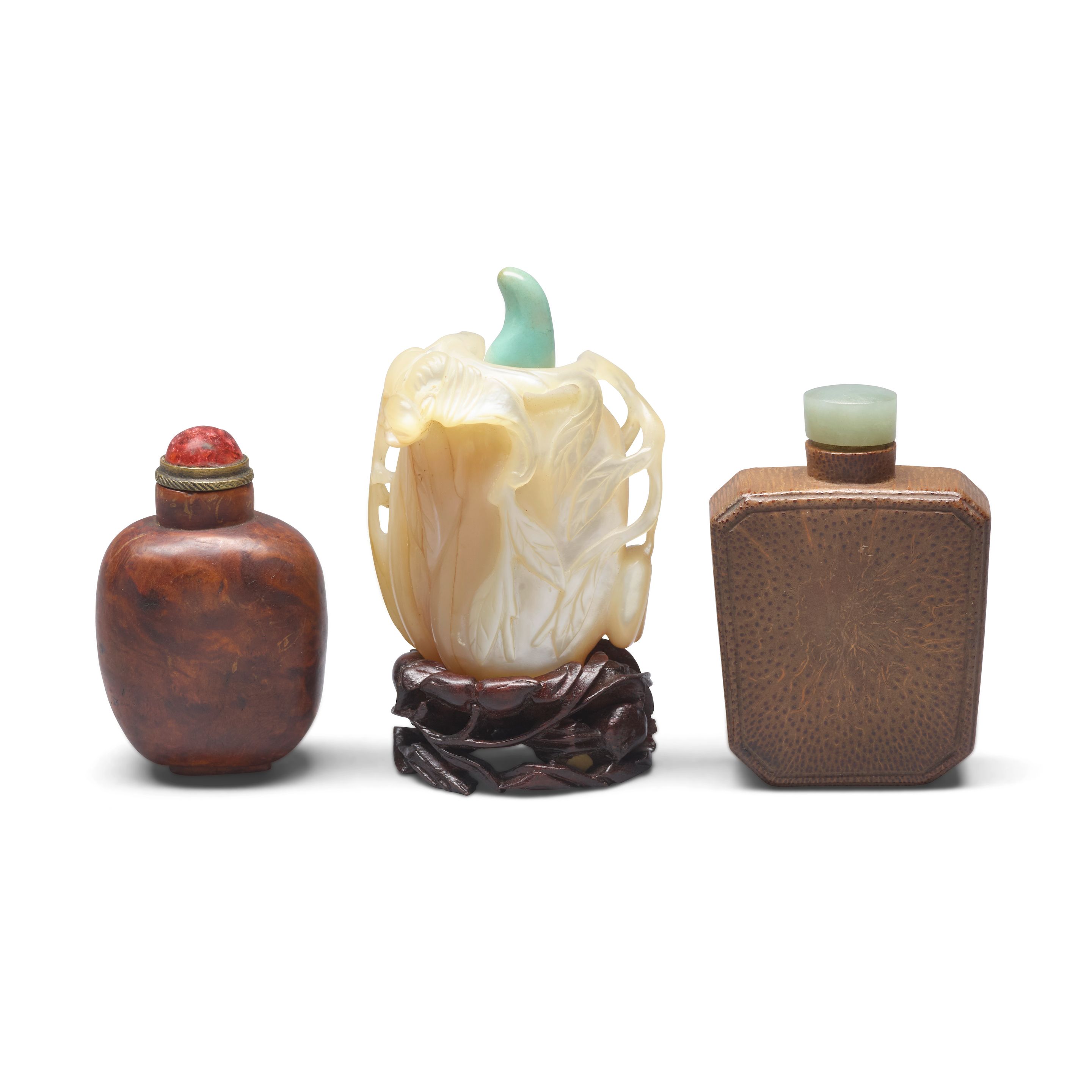 Bonhams : THREE ORGANIC MATERIAL SNUFF BOTTLES Late 19th century (3)